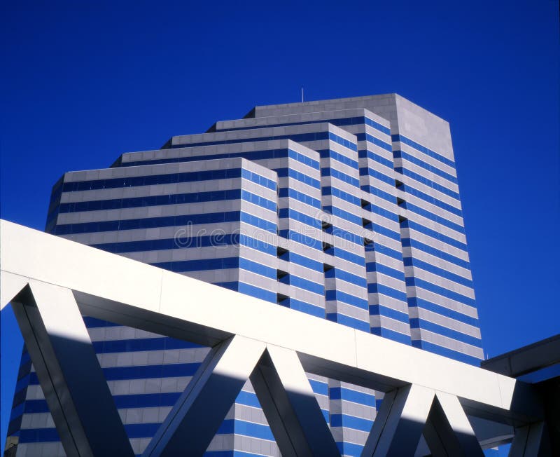 BALTIMORE ARCHITECTURE with HORIZONTAL LINES and MODERN ARCHITECTURE ...