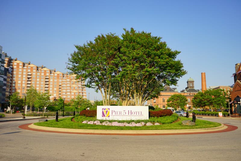 Baltimore Inner Harbor Park Editorial Stock Photo - Image of area ...