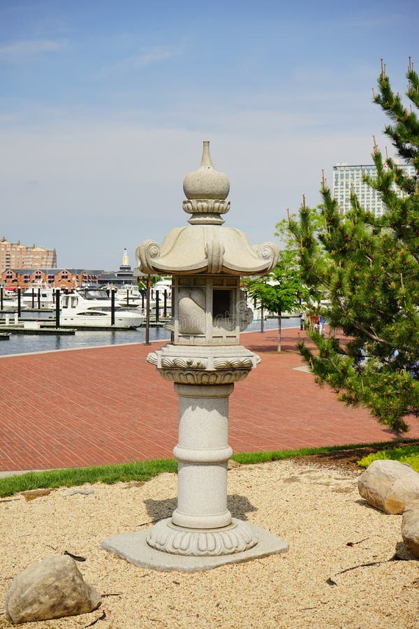 Baltimore Inner Harbor Park Stock Image - Image of attraction, glass ...
