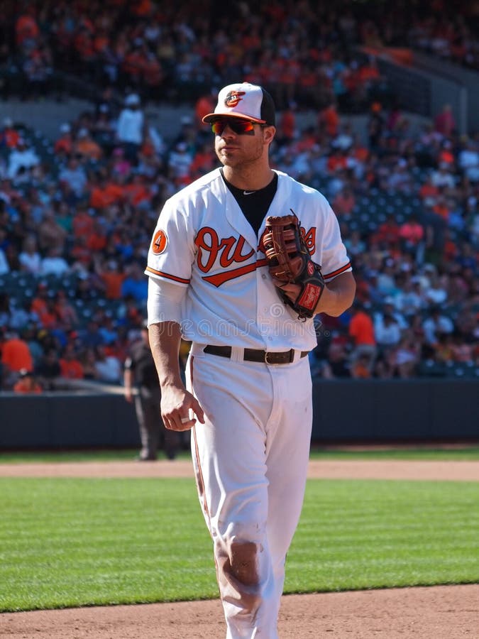 Baltimore Orioles First Baseman Chris Davis Editorial Photography ...