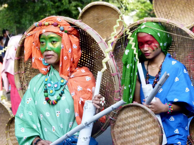 Bamboo accessories editorial photo. Image of central - 67814956