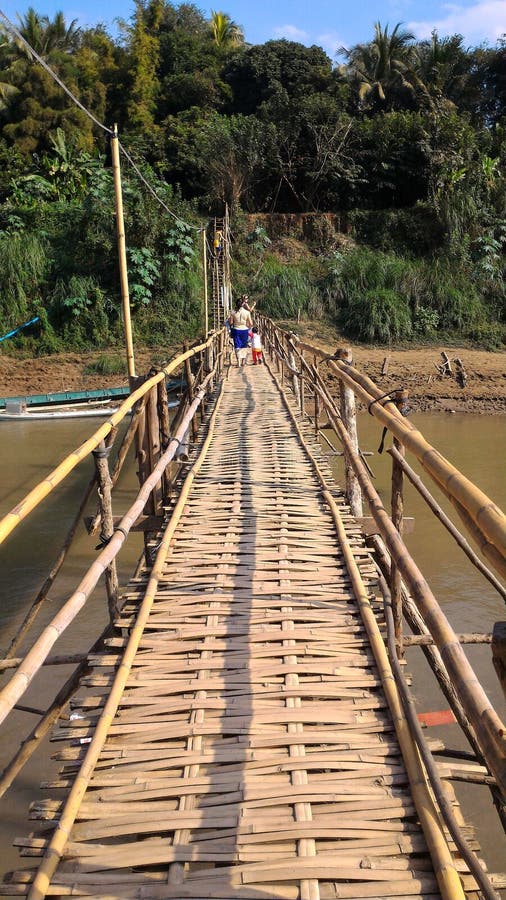 Bamboo Bridge editorial photo. Image of asia, trip, river - 87628821