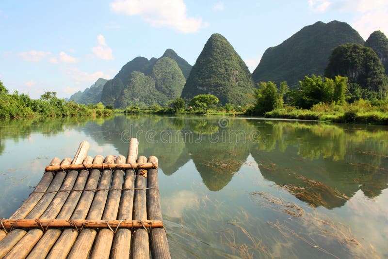 Bamboo Raft on Li River, China Stock Photo - Image of hill, river: 21282130