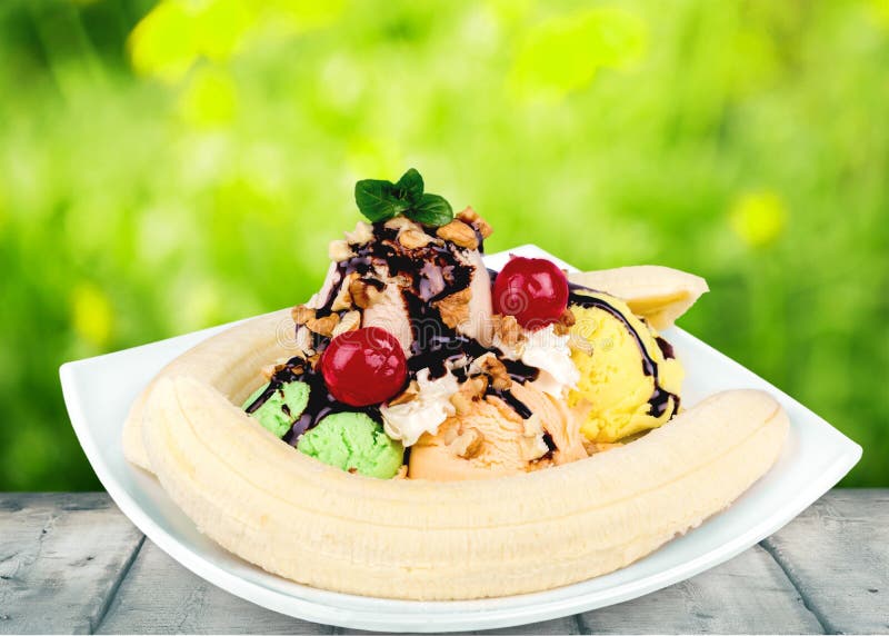 Banana Split stock photo. Image of fruit, food, frozen - 60359254