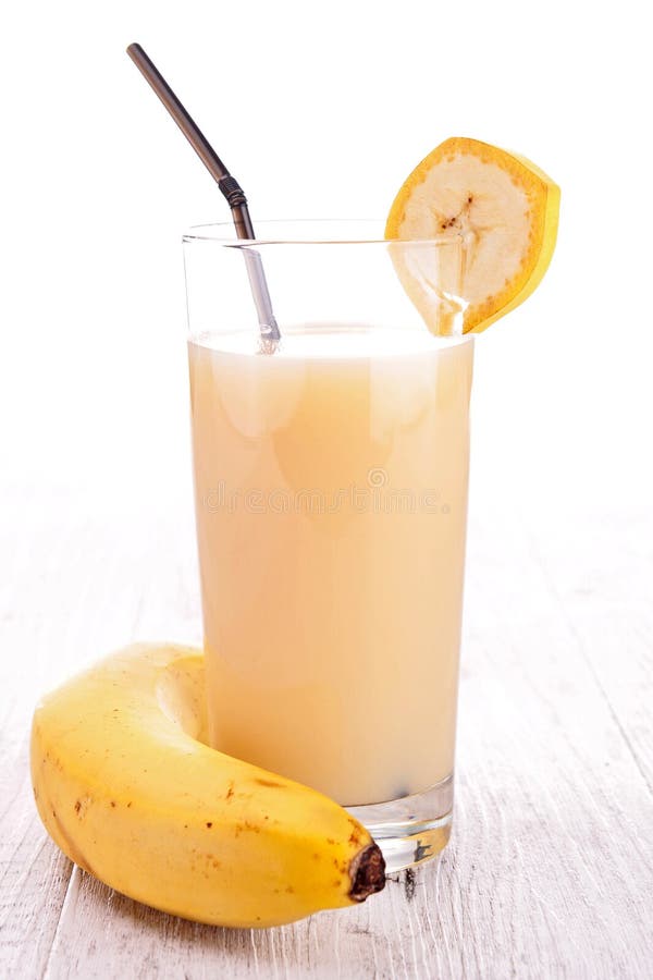 Bananensaft stockfoto. Bild von nahrung, saft, erfrischung - 31680516