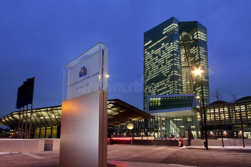 Banco Central Europeu Do BCE No Crepúsculo Imagem de Stock Editorial ...