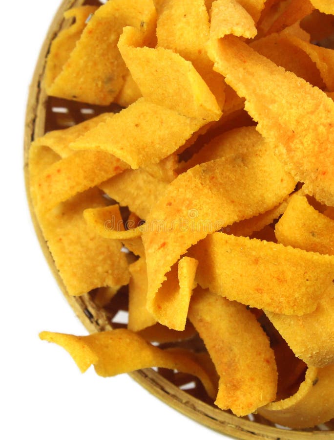 Band Bakoda Trditional Indisches Rezept in Einem Bambuskorb Stockfoto ...