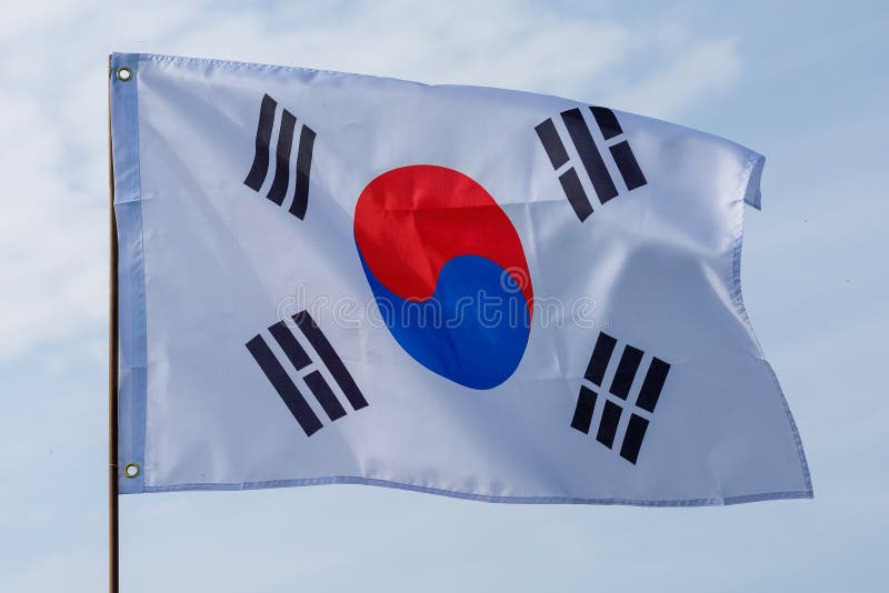 Bandera De Corea Del Sur En El Cielo Imagen de archivo - Imagen de ...