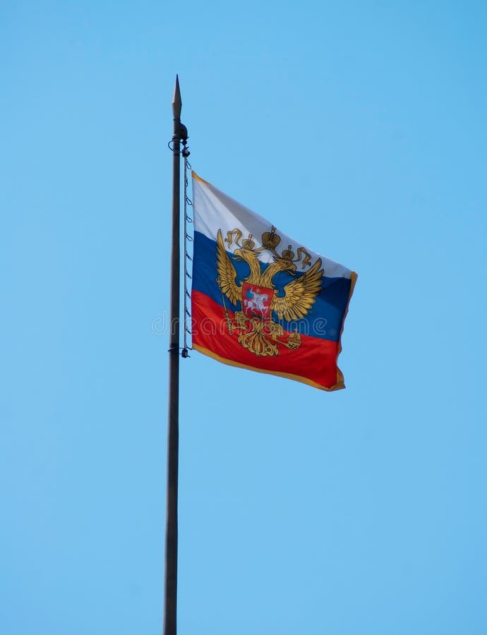 Bandera Rusa Del Escudo De Armas Imagen de archivo - Imagen de peter ...