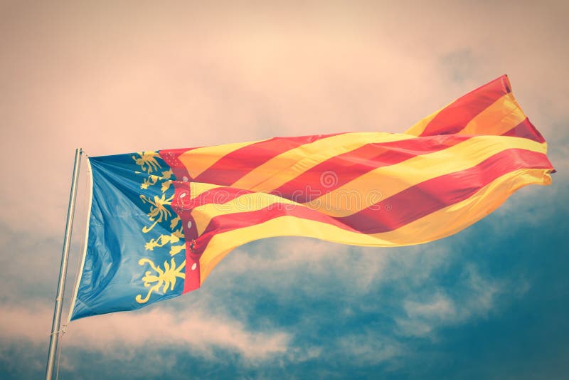 Bandera Valenciana De La Comunidad Foto de archivo - Imagen de ...