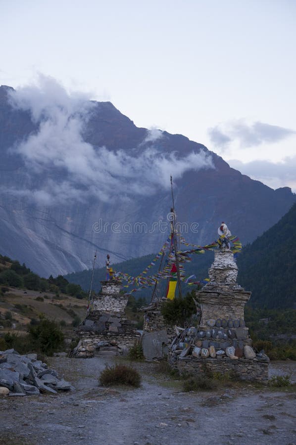 Banderas Del Rezo De Himalaya Foto de archivo - Imagen de himalaya ...