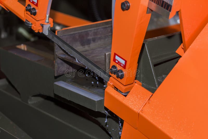 Bandsaw High Speed Cutting Machine and Automatic Feed for High ...