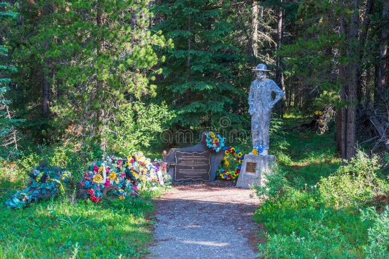 Banff, Alberta Canada - 17 JUN 2023 Editorial Stock Photo - Image of ...