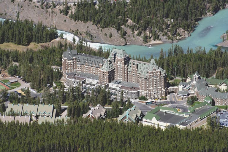 Banff Resort, Alberta Canada Stock Image - Image of snow, river: 3007633