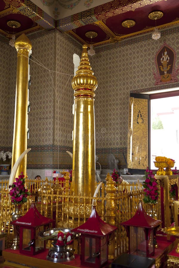 The Bangkok City Pillar Shrine. Editorial Stock Photo - Image of siam ...