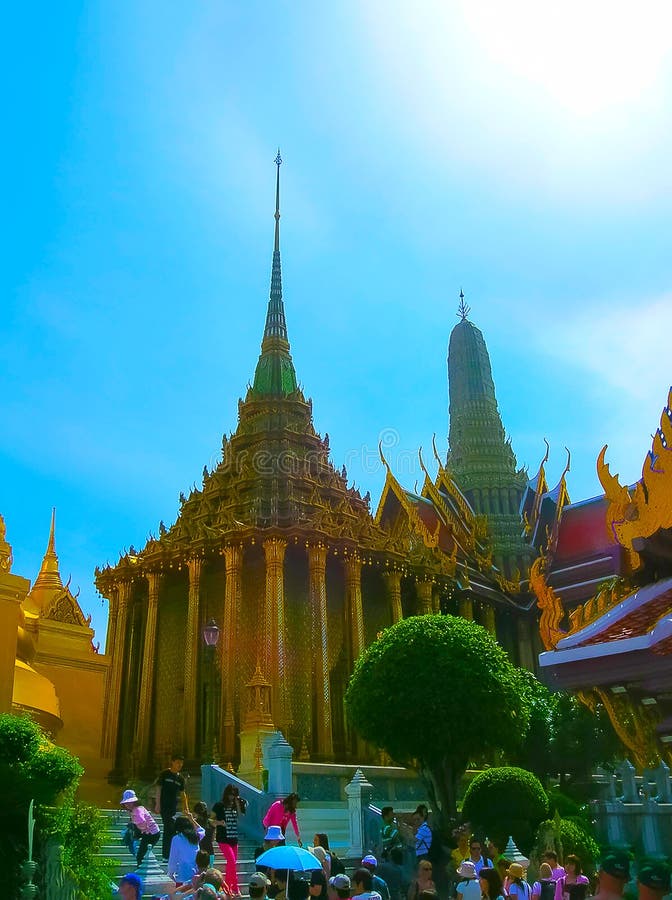 Bangkok, Tailandia - 30 De Junio De 2008: El Palacio Del Rey Imagen de ...