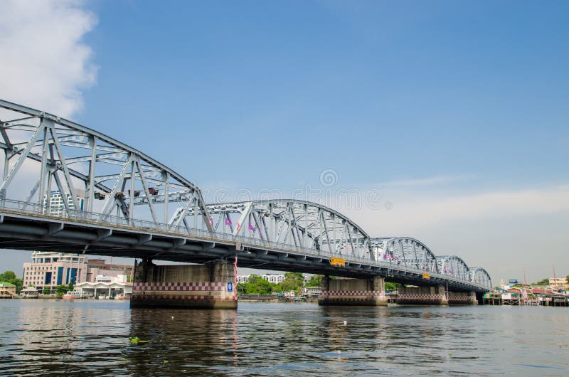 Bangkok Thailand: Brigde redaktionell arkivfoto. Bild av järnhand ...