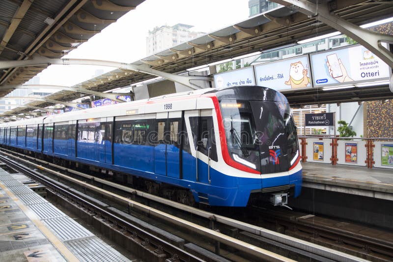 BTS Sky Train Approaches the Station Platform in Bangkok Editorial ...
