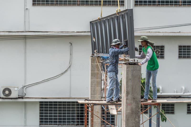 People Construction Worker at Construction Site Editorial Stock Photo ...