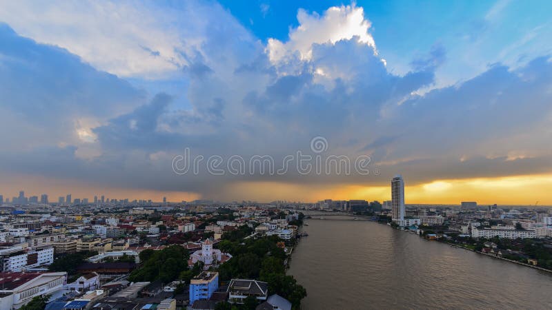 Rainy October Day editorial photo. Image of rainy, toronto - 160240101