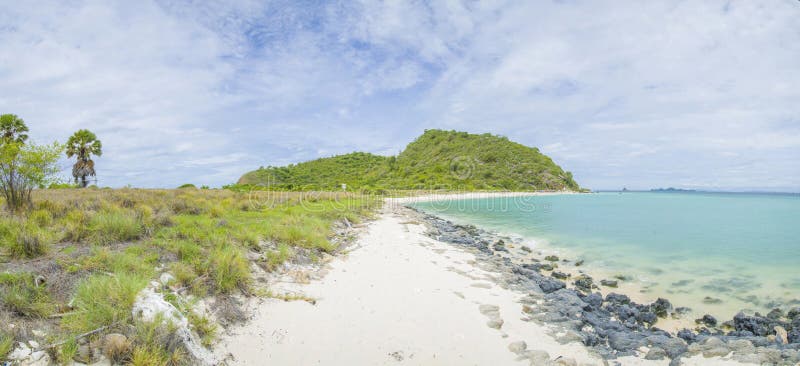 The Bank of the Small Uninhabited Islands. Stock Photo - Image of beach ...