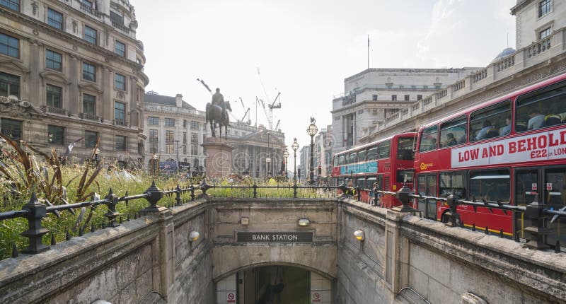 Bank Station of London Underground - LONDON, ENGLAND - SEPTEMBER 14 ...