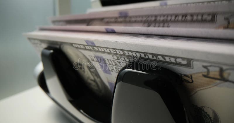 Banknote Counter Counts and Processes Dollar Bills with Precision Stock ...