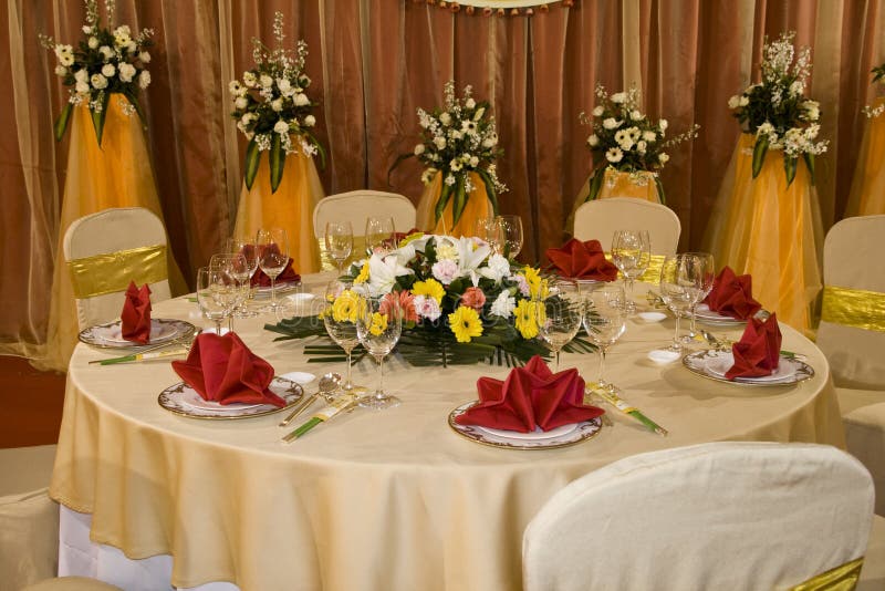 Chinese Wedding Table Setting Stock Image - Image of fancy, graduating ...