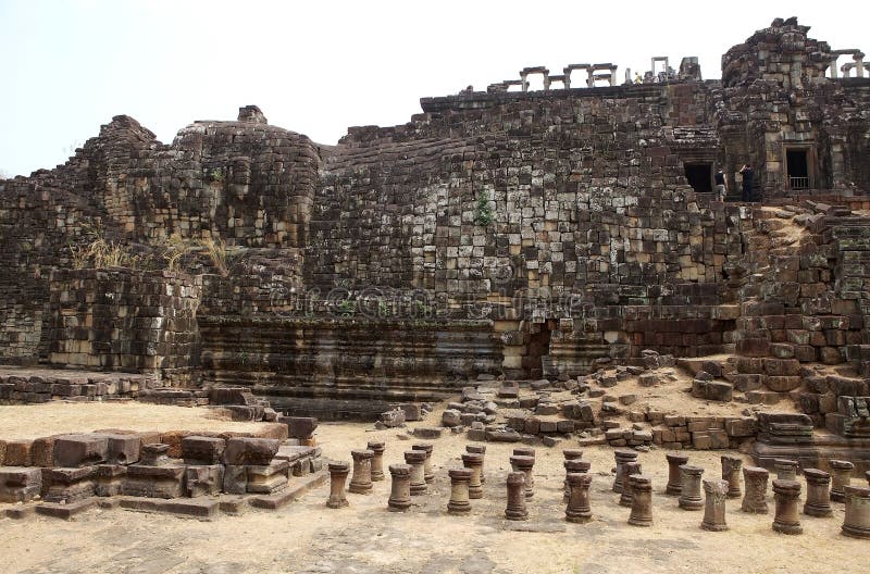 Baphuon immagine stock. Immagine di buddismo, budda, khmer - 51890665