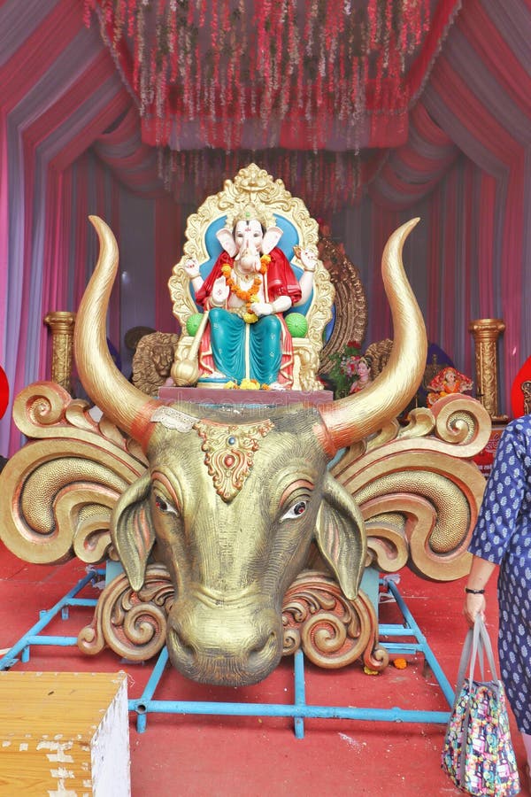 Bappa moriya on nandi stock image. Image of nandi, carving - 258265435