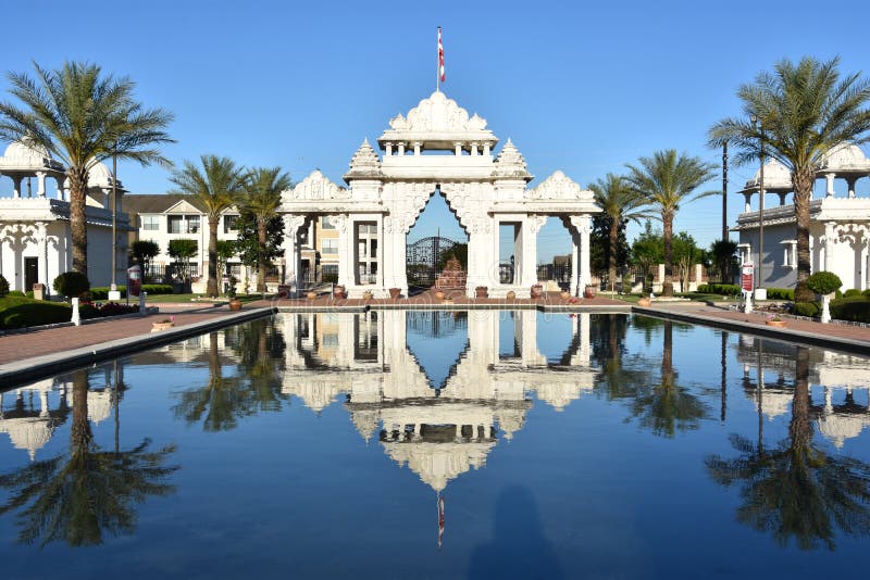 BAPS Swaminarayan Mandir in Houston, Texas Stockbild - Bild von blau ...