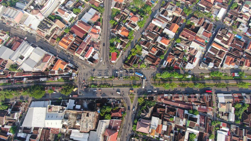 The 5-bar Intersection and the Joglo Rail Crossing are Very Congested ...