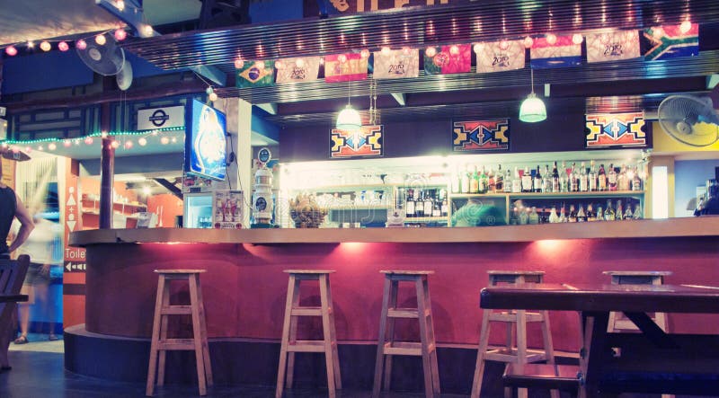 Bar or pub editorial photography. Image of alcohol, food - 20907097