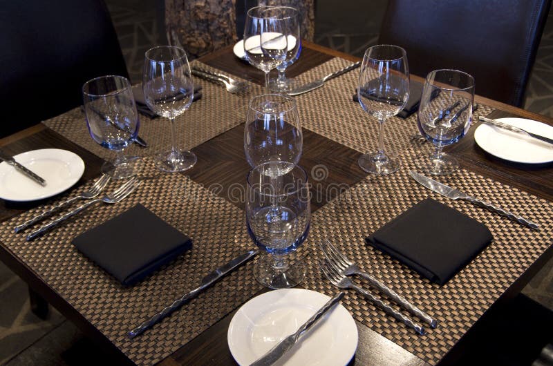 Bar Restaurant Table Setting Stock Photo - Image of fancy, clean: 38416406 Bar Restaurant Table Setting Stock Photo - Image of fancy, clean: 38416406