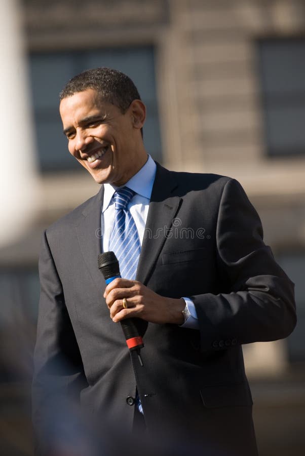 Barack Obama Smiling editorial stock image. Image of politics - 4242754