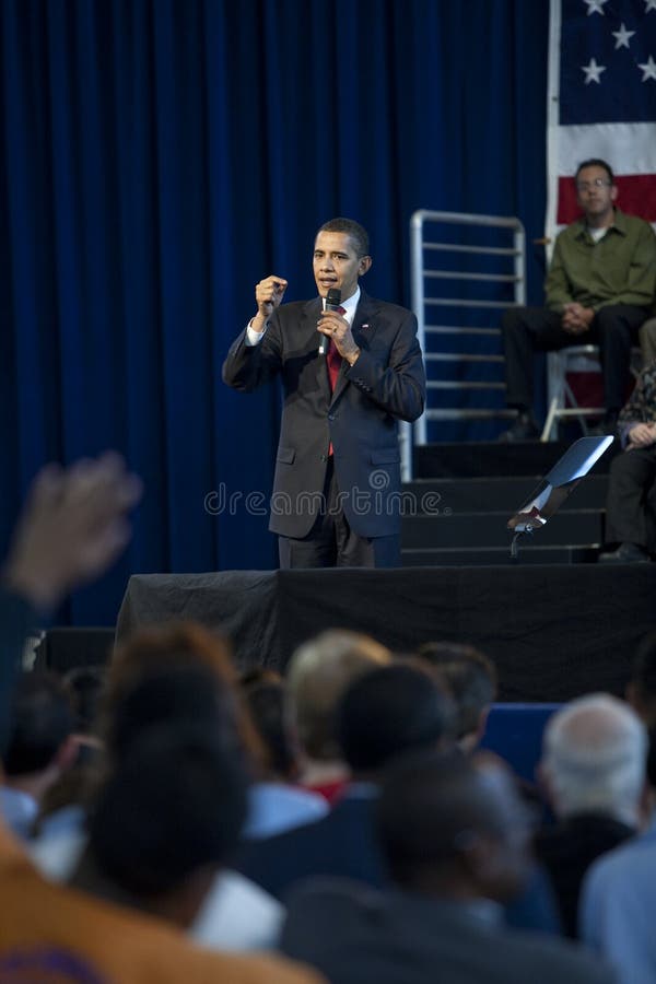 Barack Obama Speaking at a Town Hall Editorial Stock Image - Image of ...