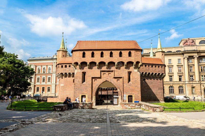 Barbacane a Cracovia, Polonia Immagine Stock - Immagine di storia ...