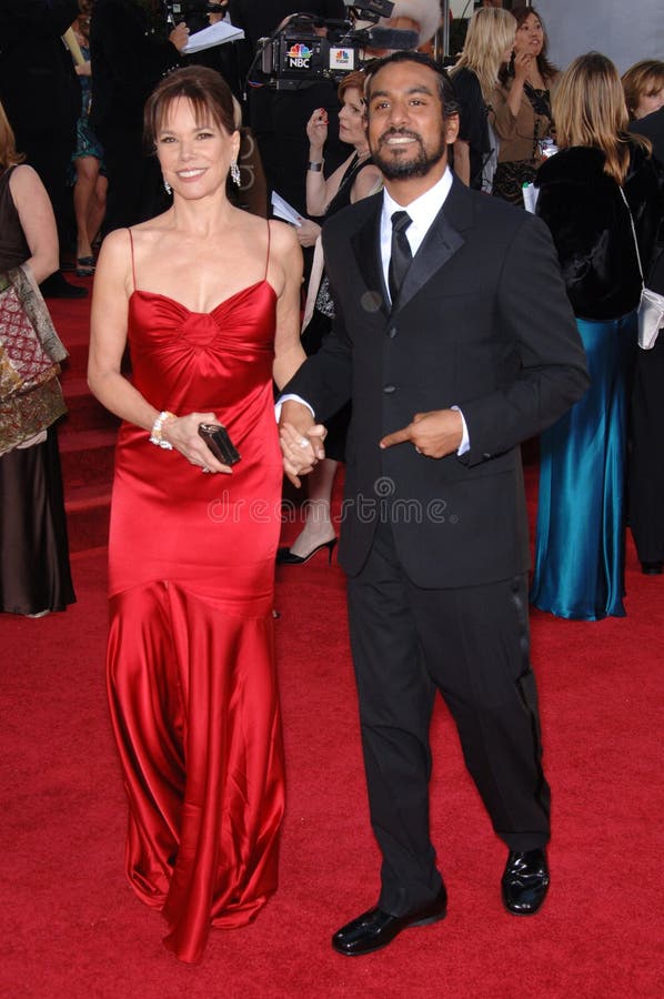 Barbara Hershey E Naveen Andrews Naveen Andrews | Planet Terror Wiki