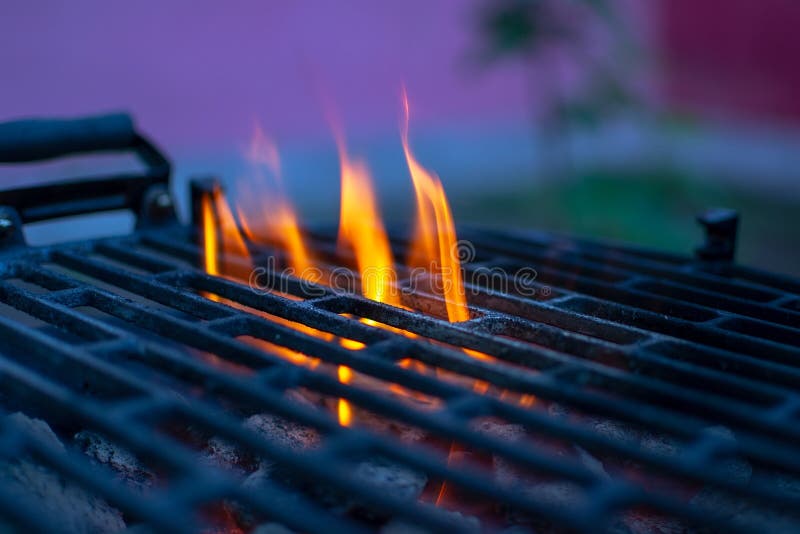 Barbecue empty grill stock image. Image of square, fire - 117576943