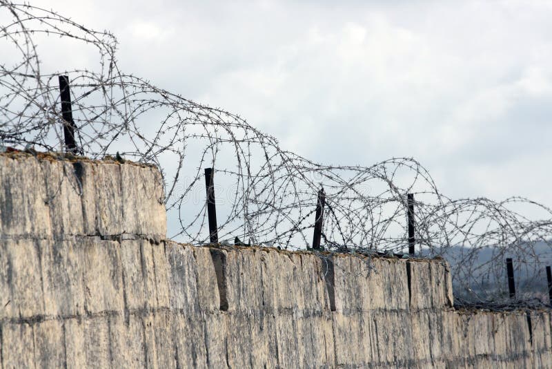 213 Barbed Fire Wire Photos - Free & Royalty-Free Stock Photos from ...