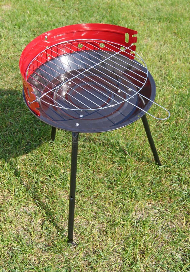 Barbeque grill stock image. Image of outdoors, rural - 24851427