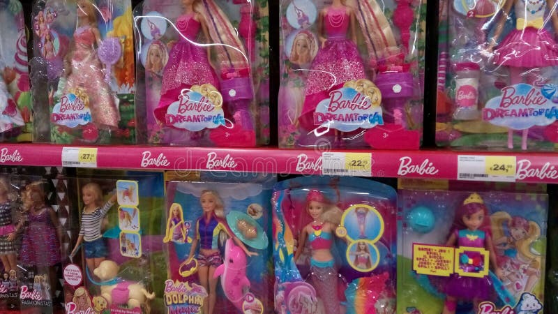 Barbie dockor redaktionell fotografering för bildbyråer. Bild av lager ...