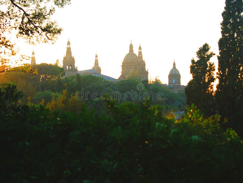 Barcelona architektura obraz stock. Obraz złożonej z europejczycy ...