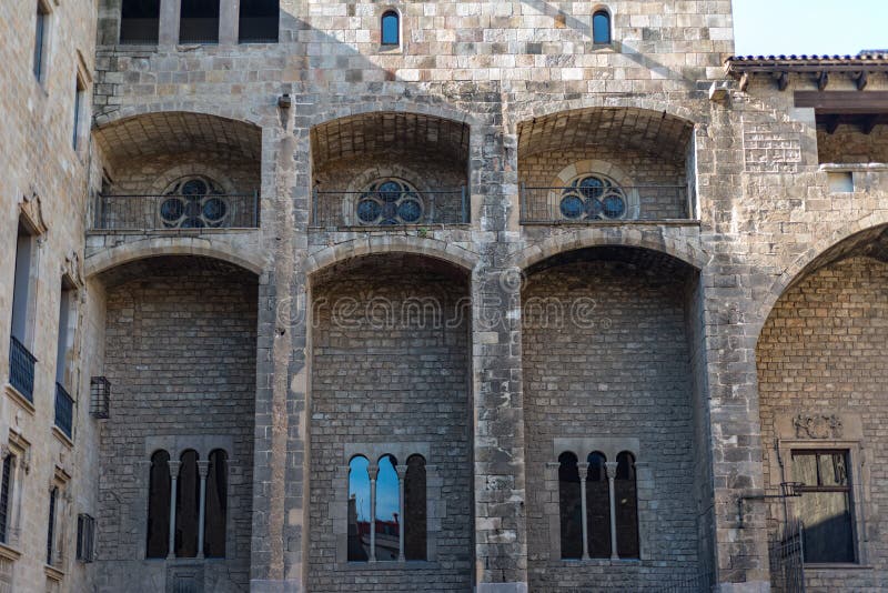 Barcelona King Square stock photo. Image of palace, placa - 46096748