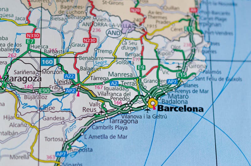 Barcelona no mapa imagem de stock. Imagem de mapas, rota - 102338021