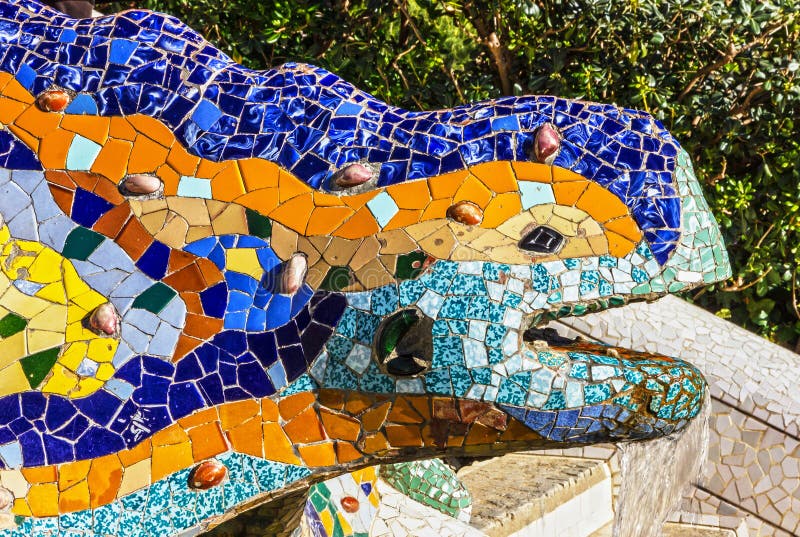 Barcelona, Spain. Lizard Mosaic Sculpture in Park Guell Editorial Photo ...