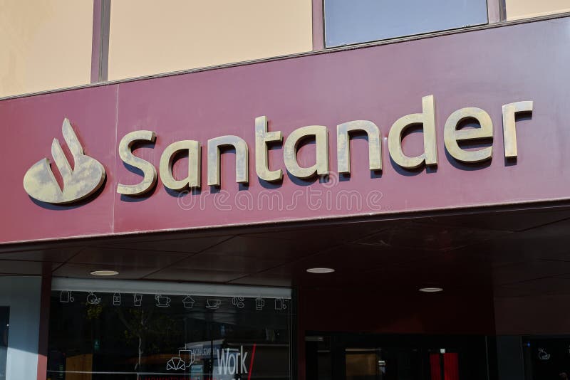 24 08 2023. Barcelona, Spain, Logo of Santander Bank in Barcelona ...