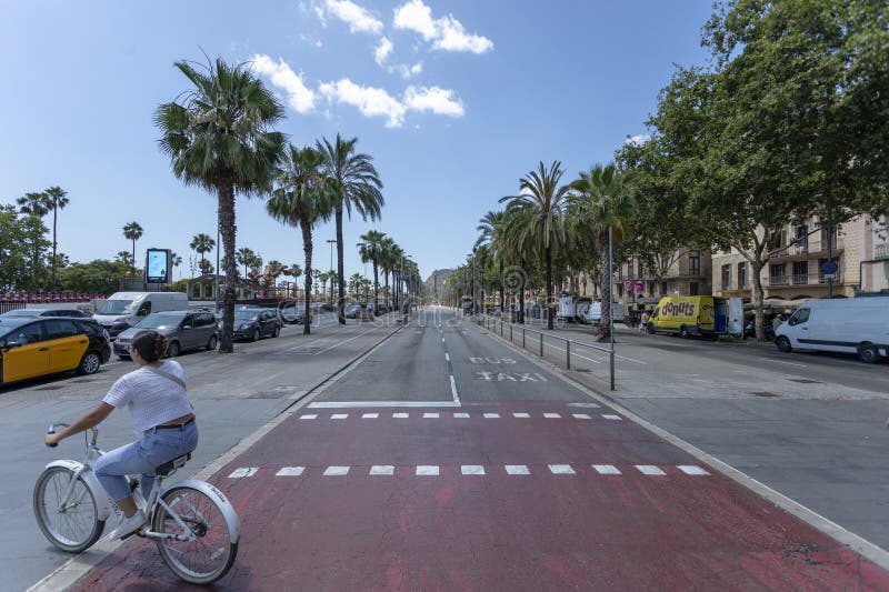 Barcelona streets editorial image. Image of history - 282911620