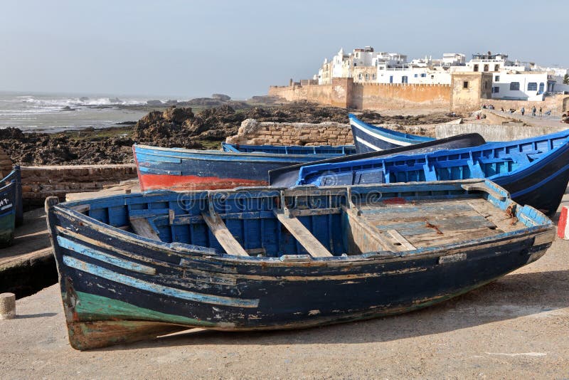 Barche blu immagine stock. Immagine di pesca, marocco - 43485723