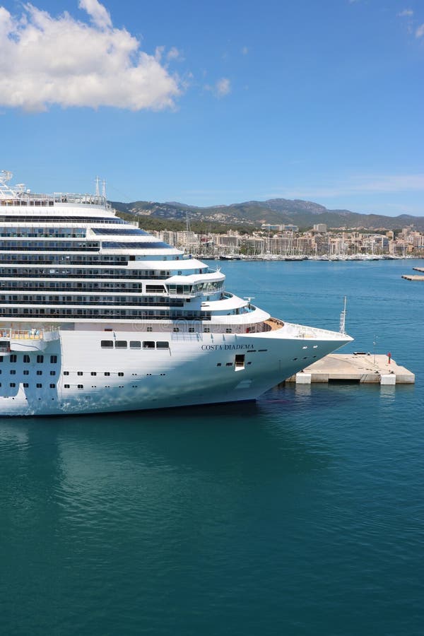 Barco De Cruceros De Costa Diadema Foto editorial - Imagen de italiano ...
